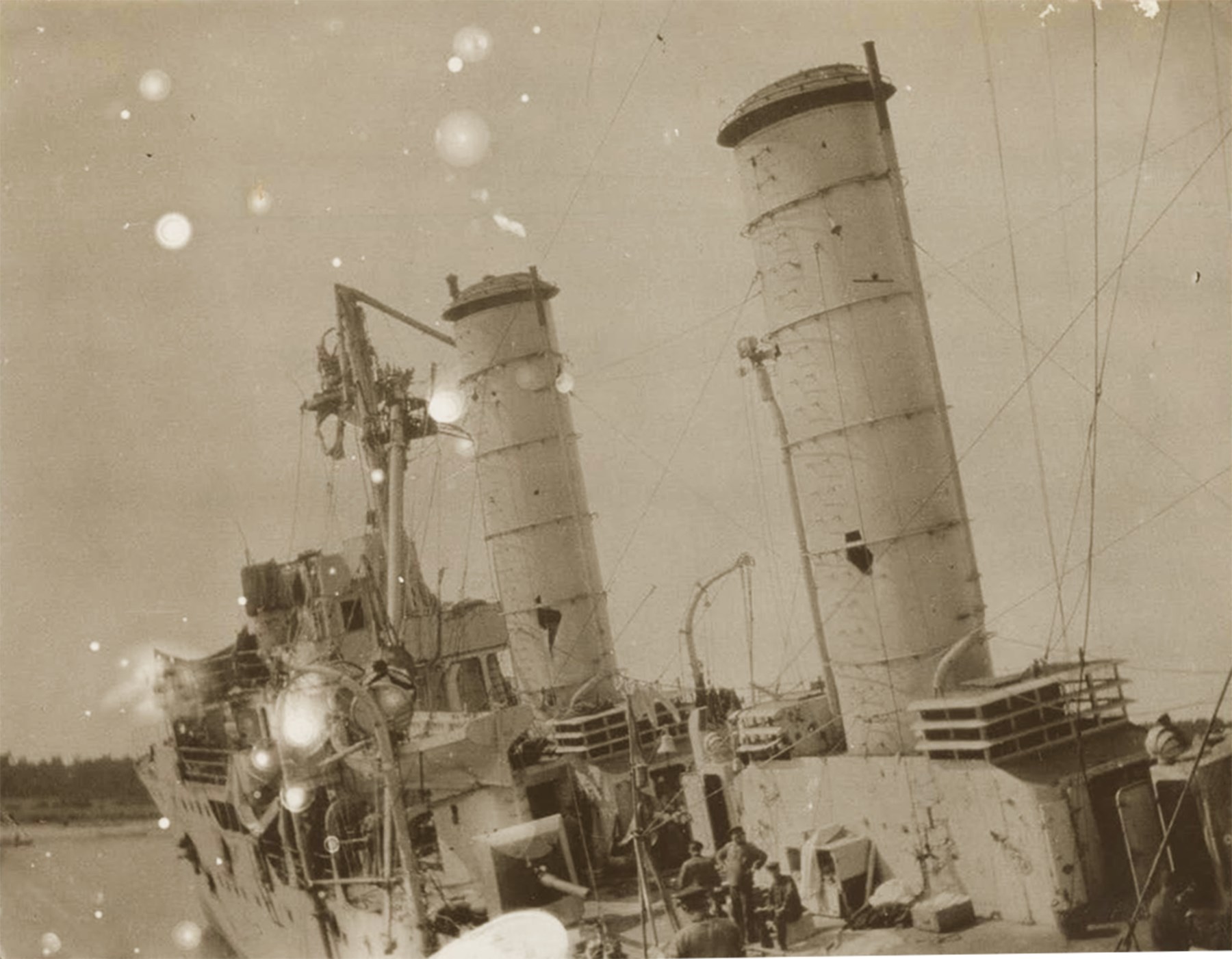 German minelayer SMS Albatross damages | laststandonzombieisland