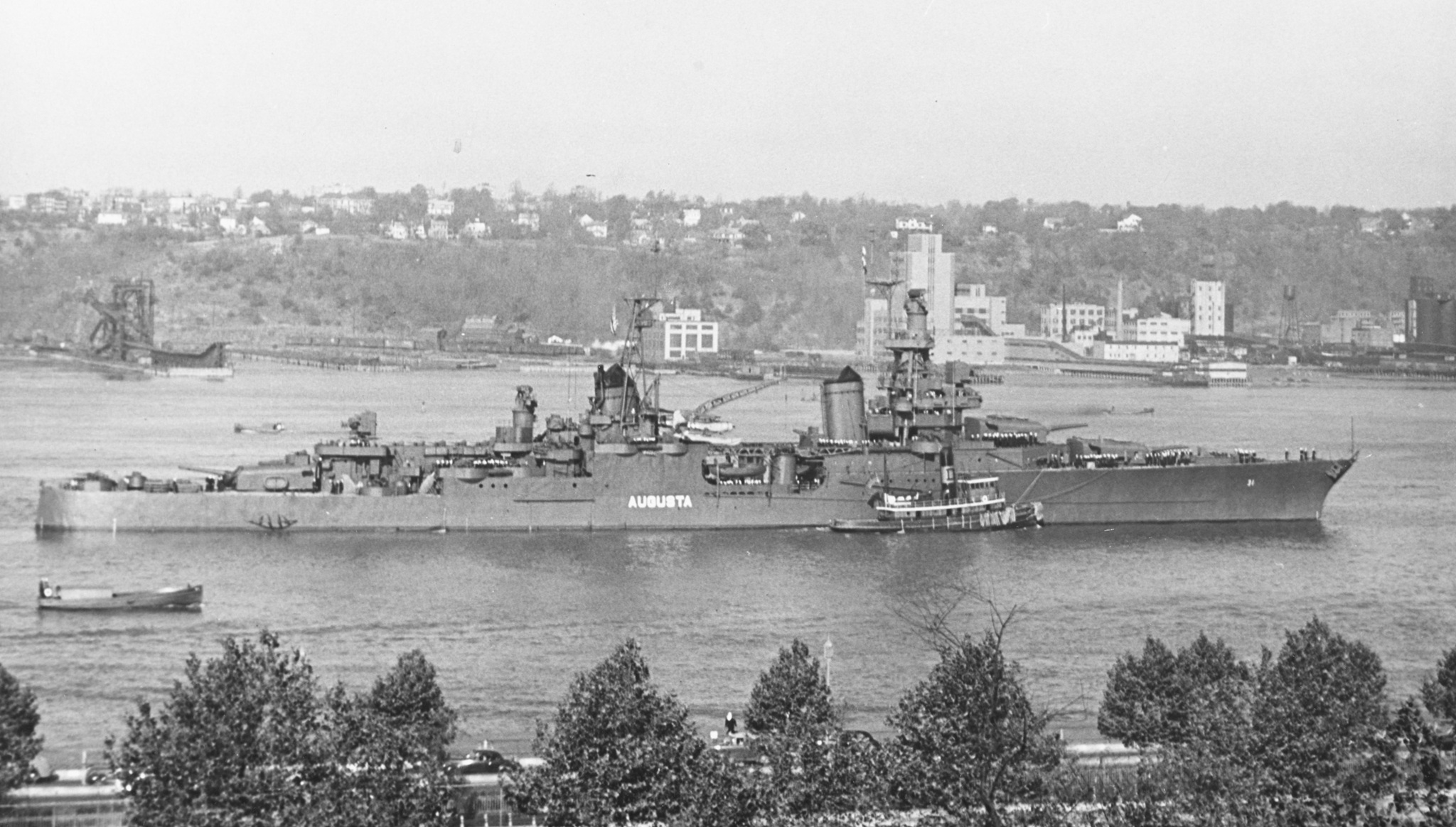 Augusta cruiser New York October 1945 NH 105561 | laststandonzombieisland