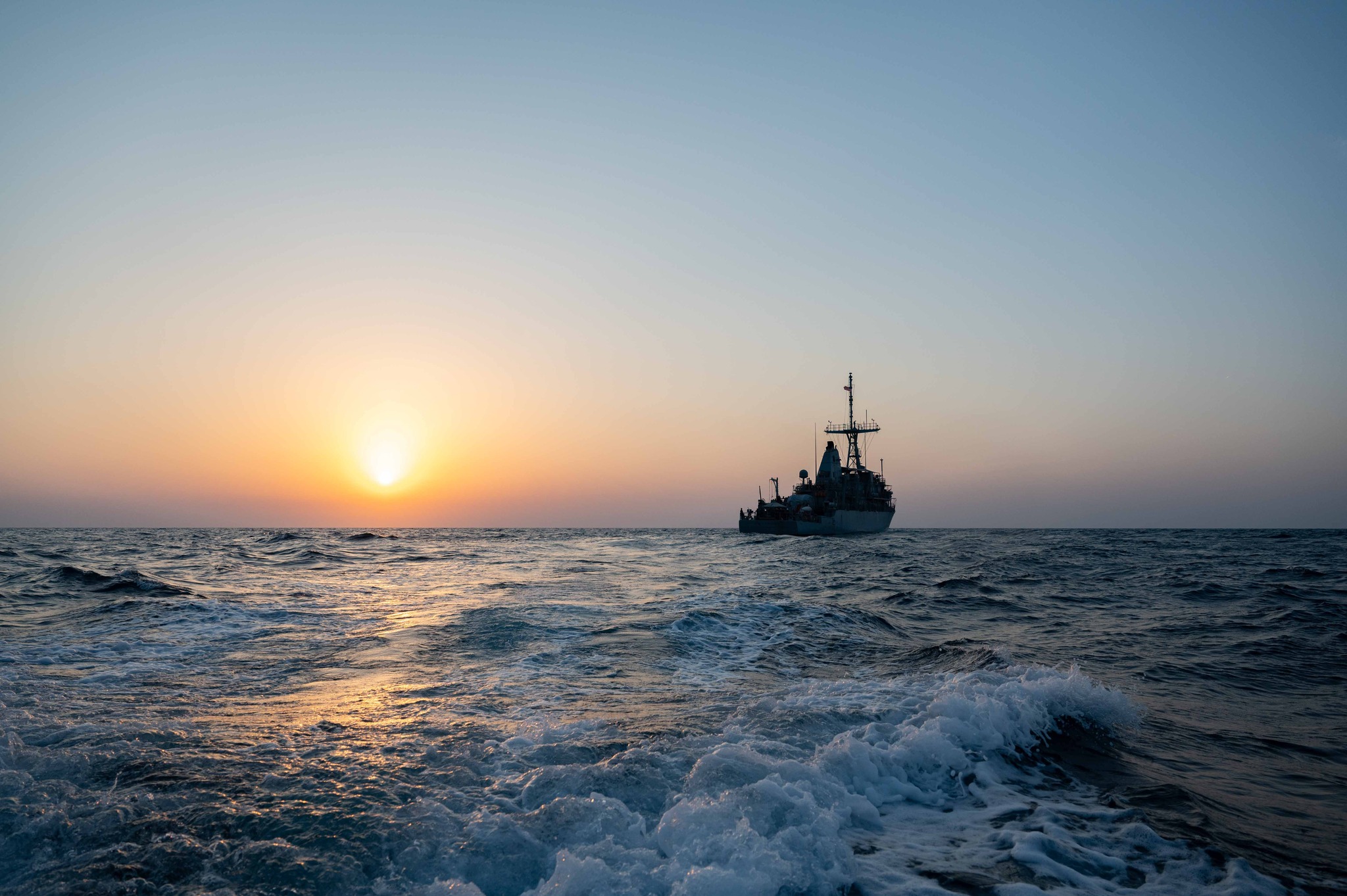 USS Dextrous – MCM 13 | laststandonzombieisland