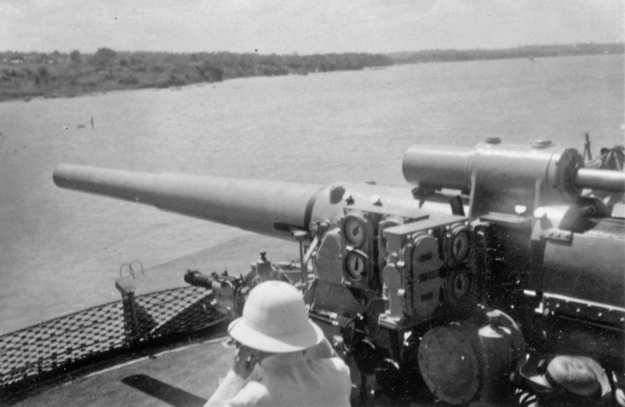 Firing Bofors 4.7 inch gun Hr.Ms. Van Galen Soerabaja April 1936 2173 ...