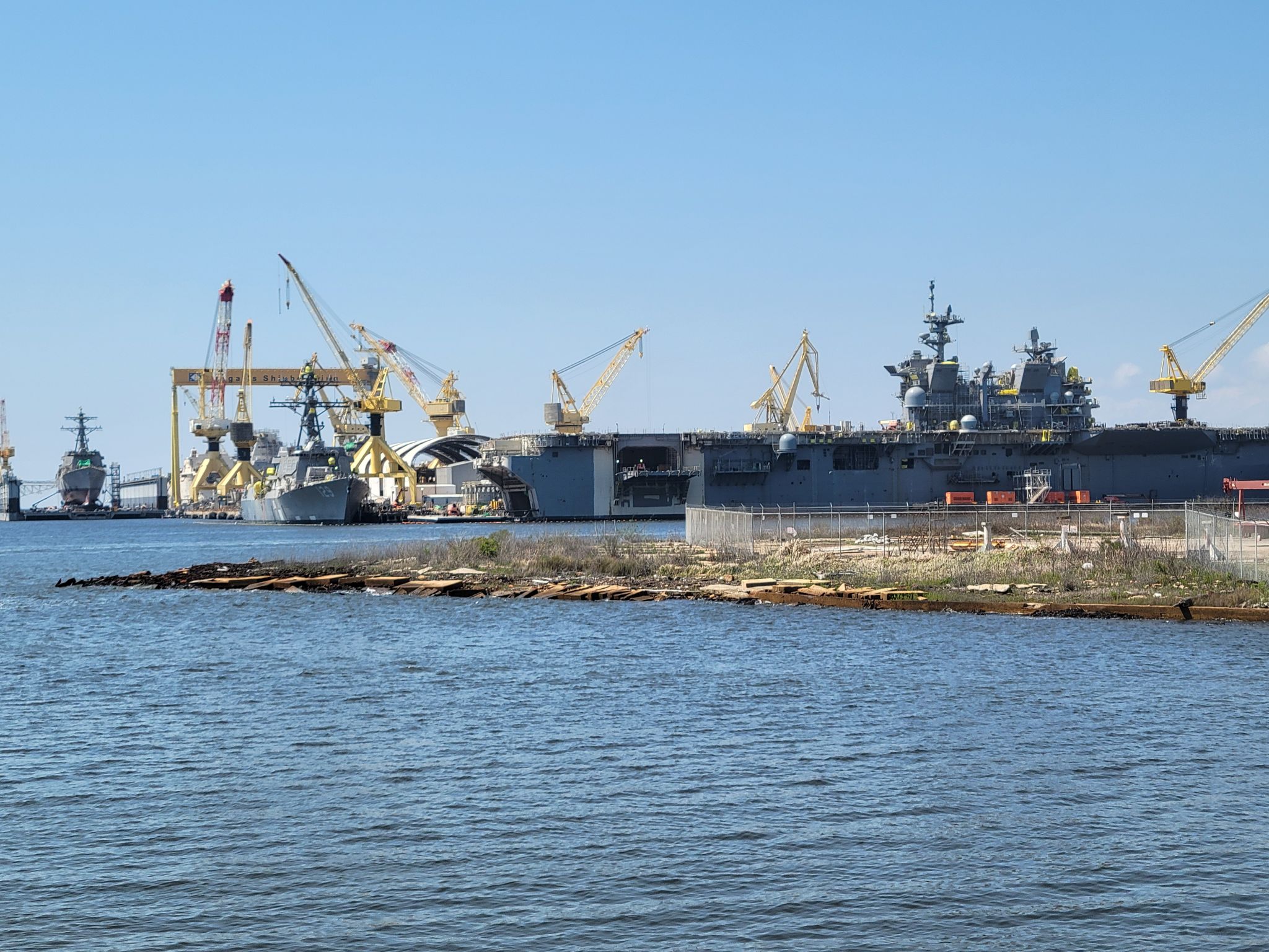 USS George M. Neal (DDG 131) in dry dock 26 March | laststandonzombieisland